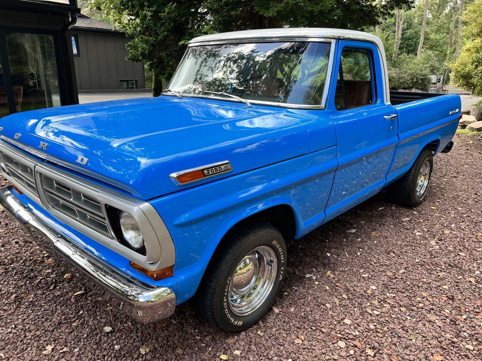 1972 Ford F-100 vintage truck [meticulously restored to original] for sale