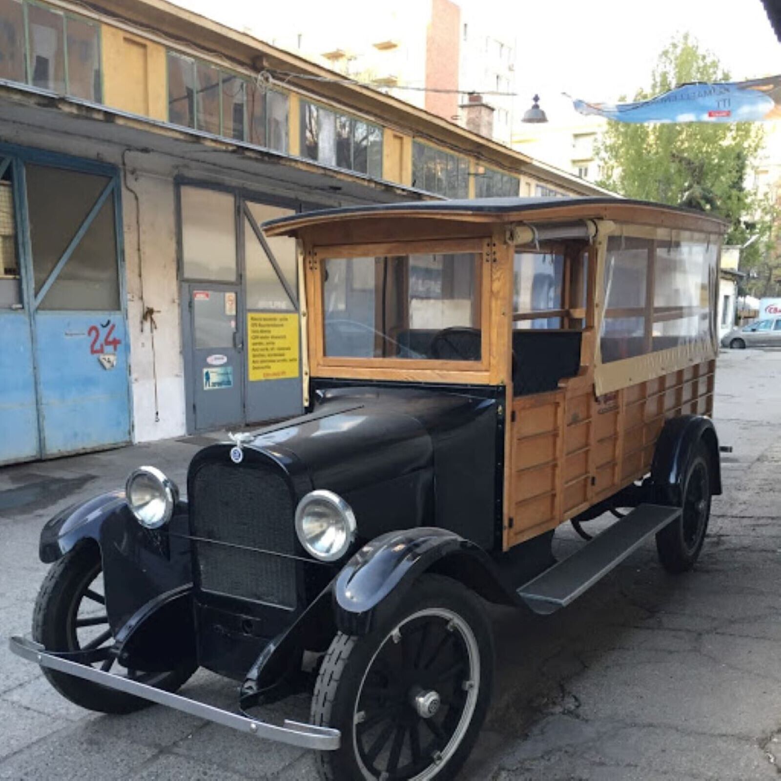 1923 Graham Passenger truck vintage [Dodge engine] for sale